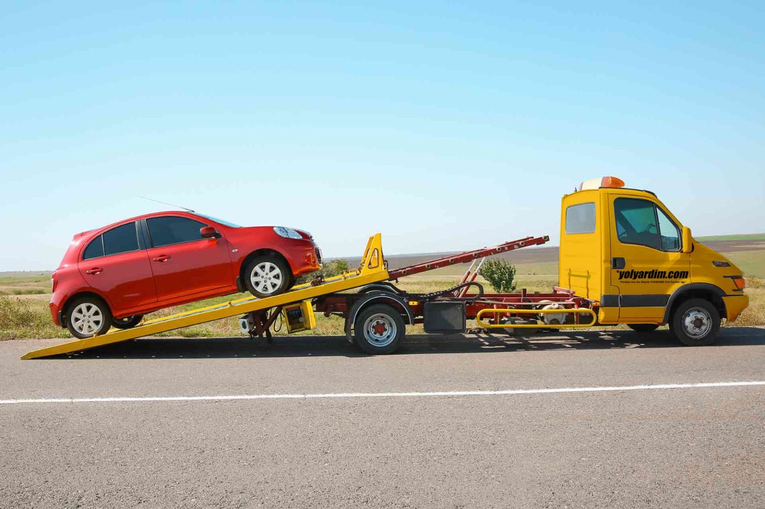 Oto Çekici - TÜRKİYEnin En Büyük Otomobil yol Yardım Ağı
